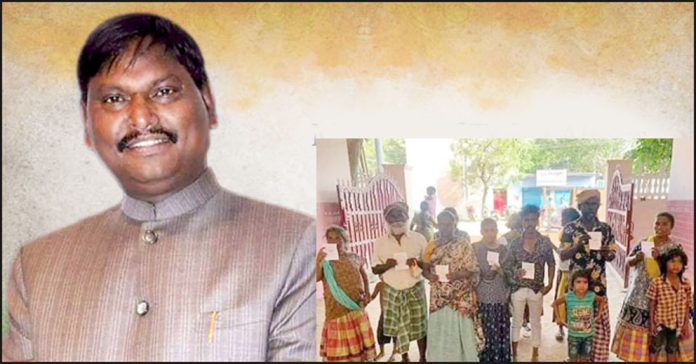 நரிக்குறவர் மற்றும் குருவிக்காரர்களை பழங்குடியினர் பட்டியல் இணைக்க ...